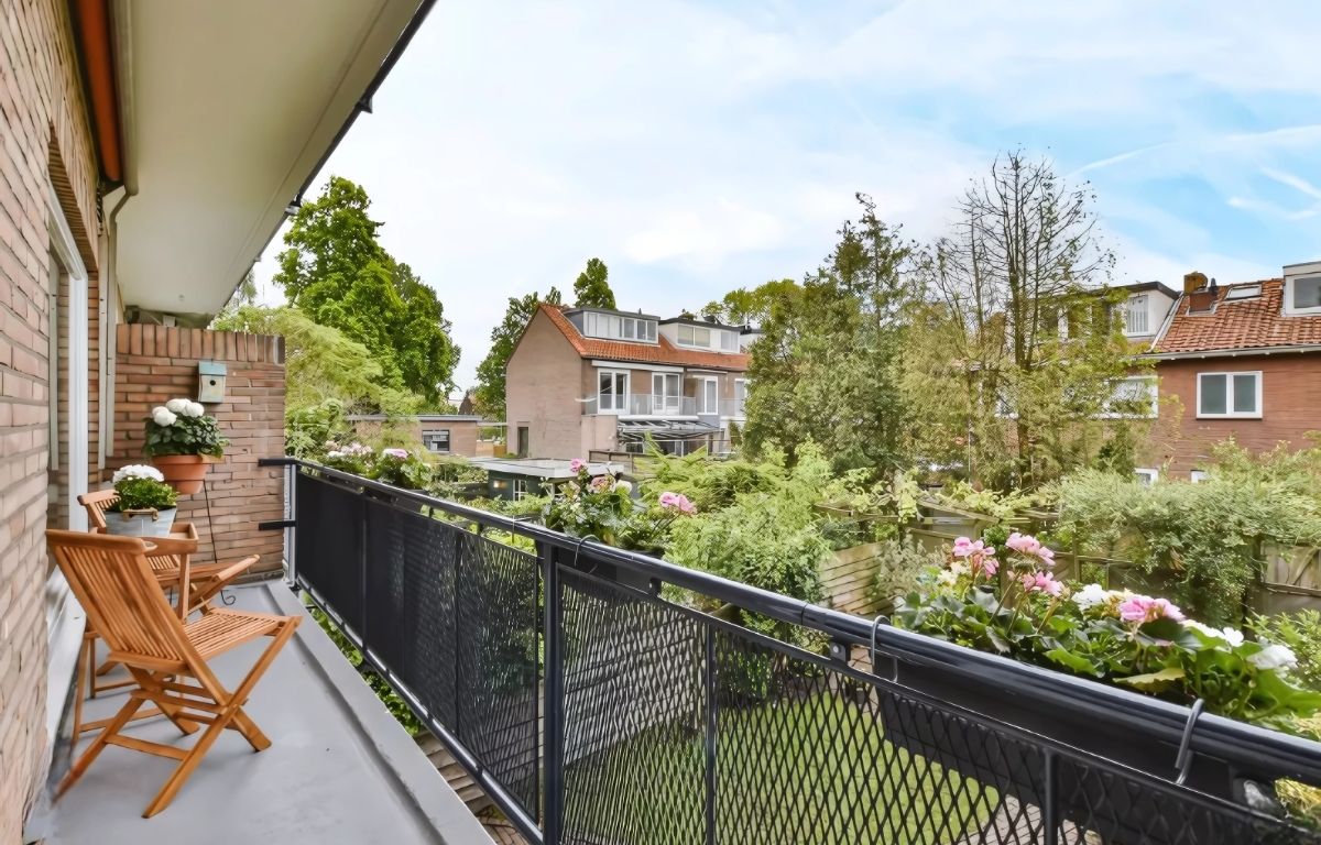 Aménager un balcon long et étroit : idées et astuces déco